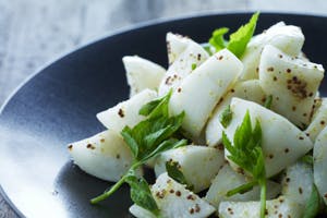 Marinerede majroer med skvalderkål | ISABELLAS